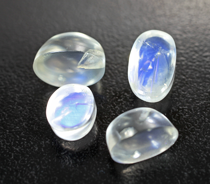 Набор из 4 лунных камней 11,73 карата купить в интернет магазине ...