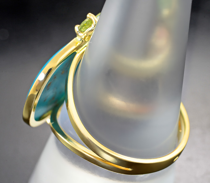 Золотое кольцо с армянской бирюзой с золотистым пиритом 4,03 карата ...