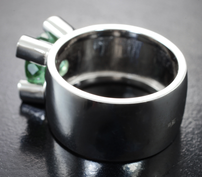 Кольцо с параиба турмалином 2,68 карата и лейкосапфирами купить в ...